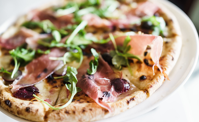 Table 104 Osteria and Bar | Moffly Media