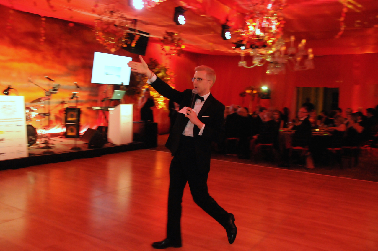 Glow Gala | Moffly Media