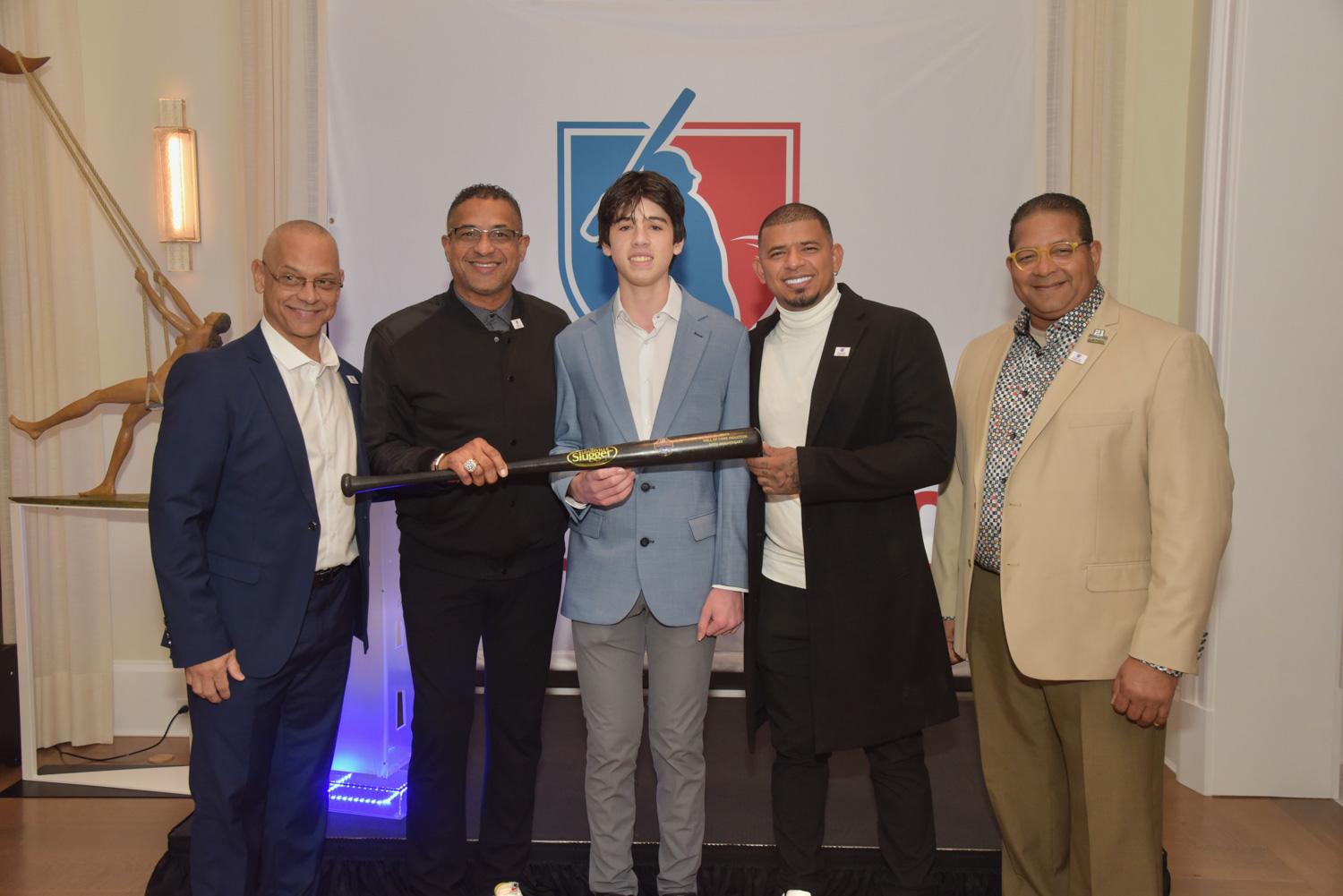 Pitch In For Puerto Rico | Moffly Media