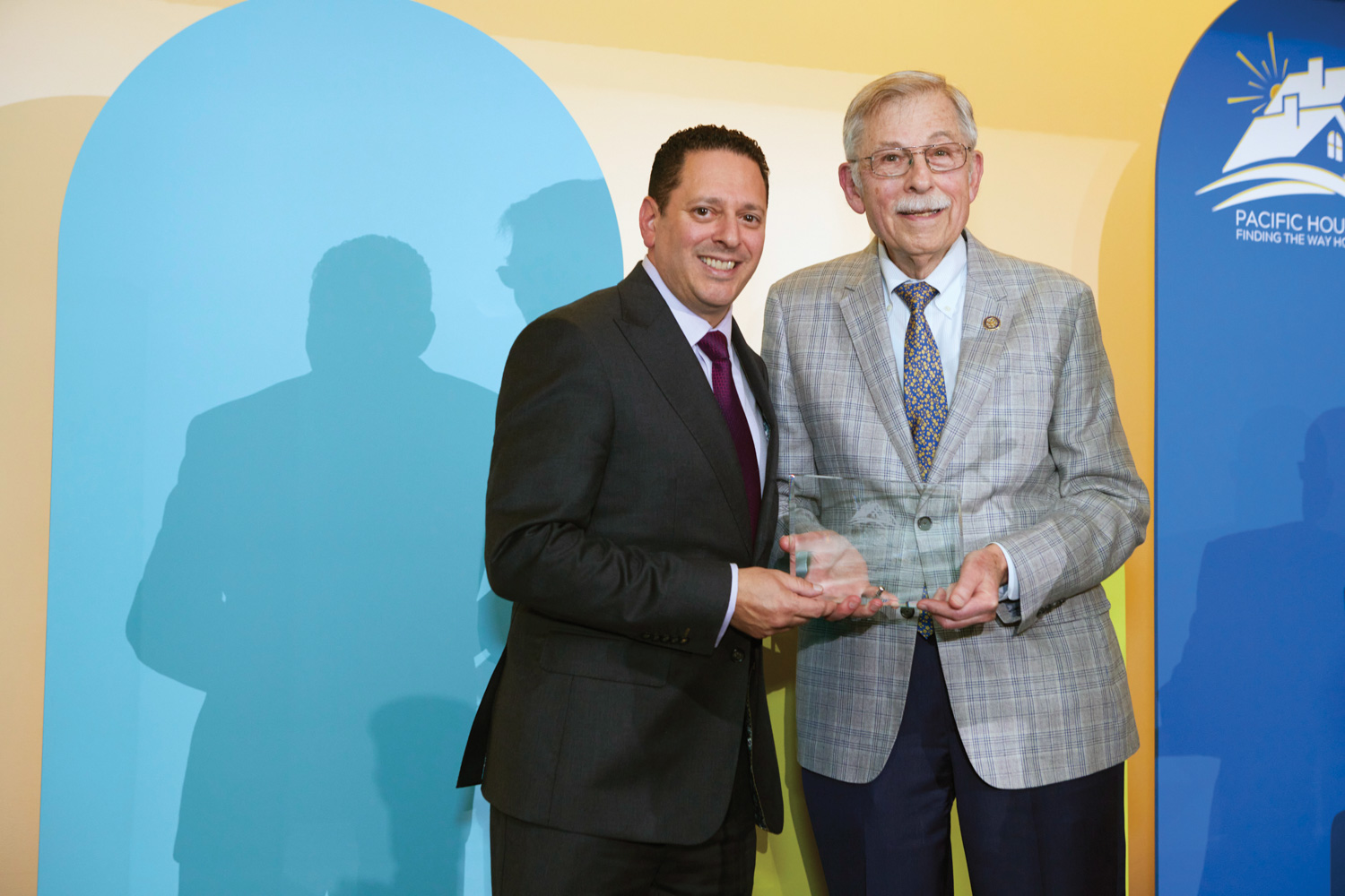 Party Pics: Annual Pacific House Gala at The Loading Dock | Moffly Media