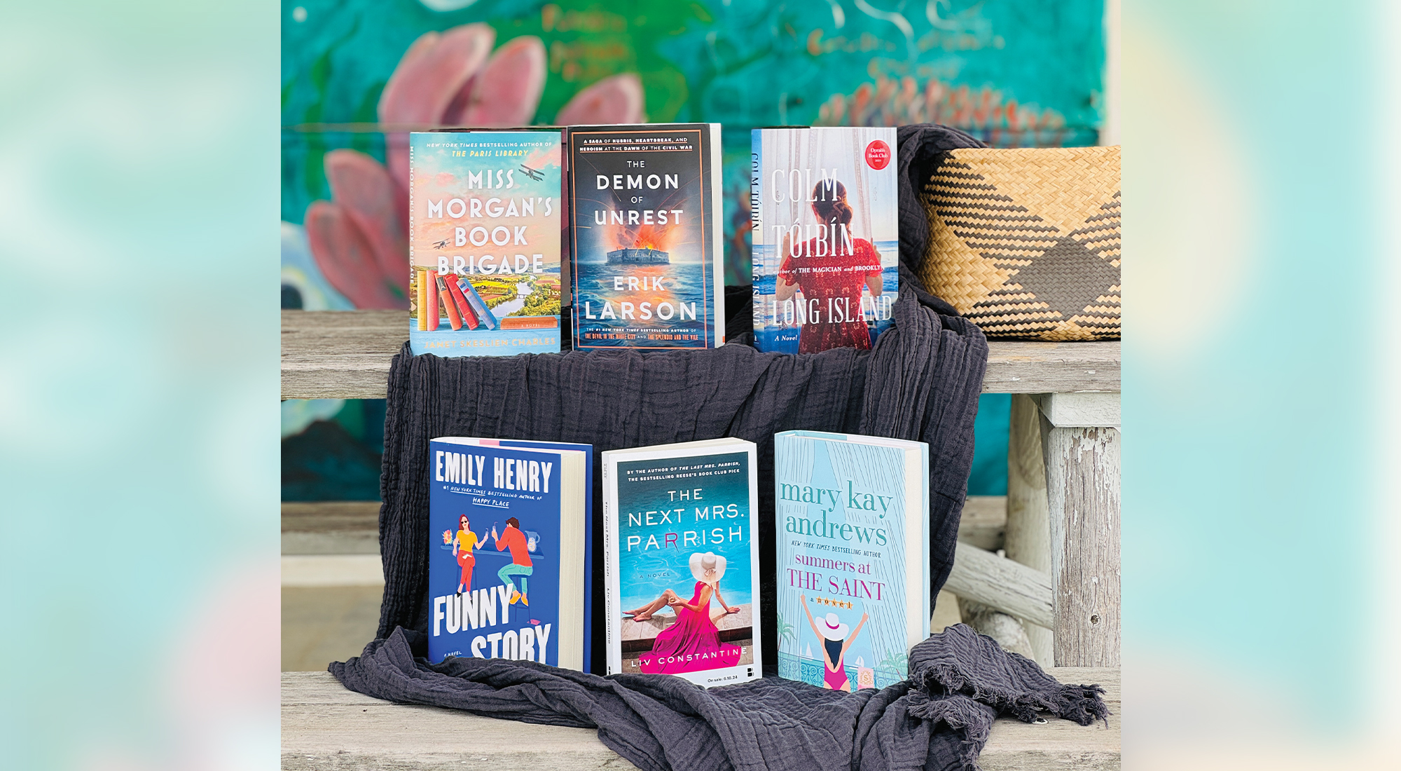 6 Hot Summer Reads Curated by Barrett Books in Darien | Moffly Media