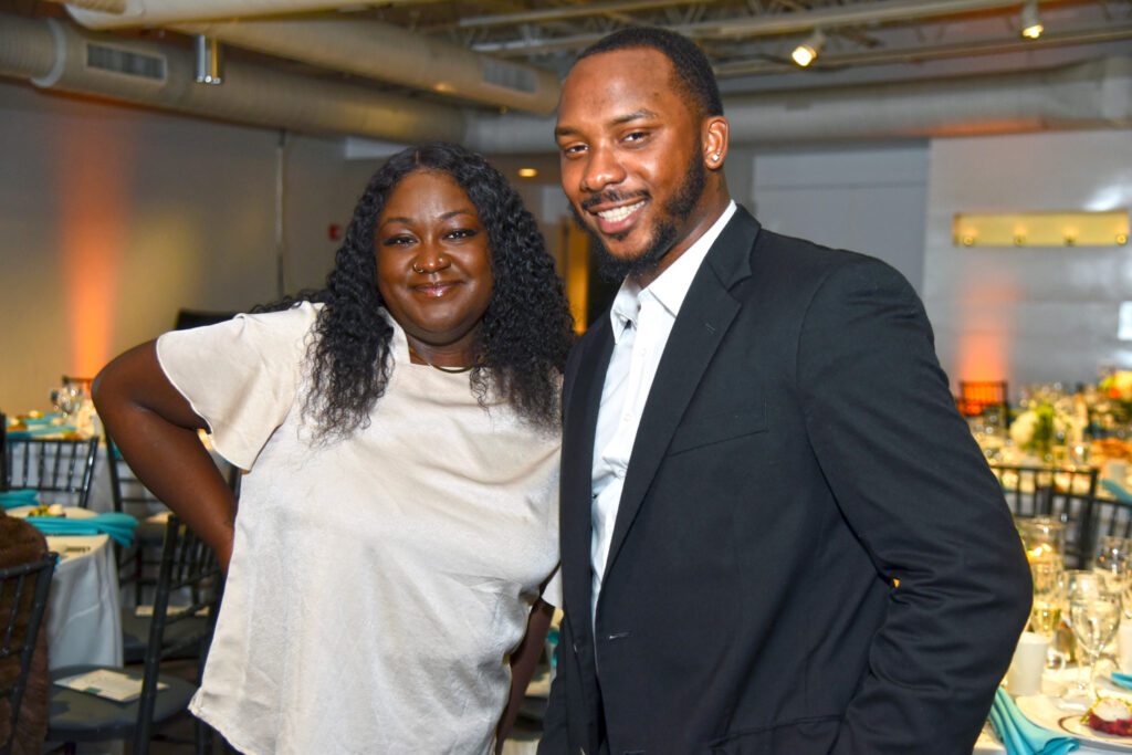 Party Pics: Open Doors Shelter Anniversary Gala | Moffly Media